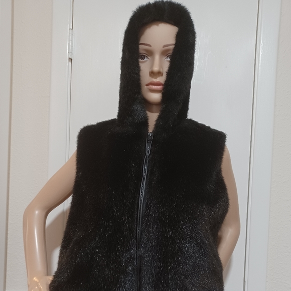 Cejon | Jackets & Coats | Womans Junior Size M Black Faux Fur ...